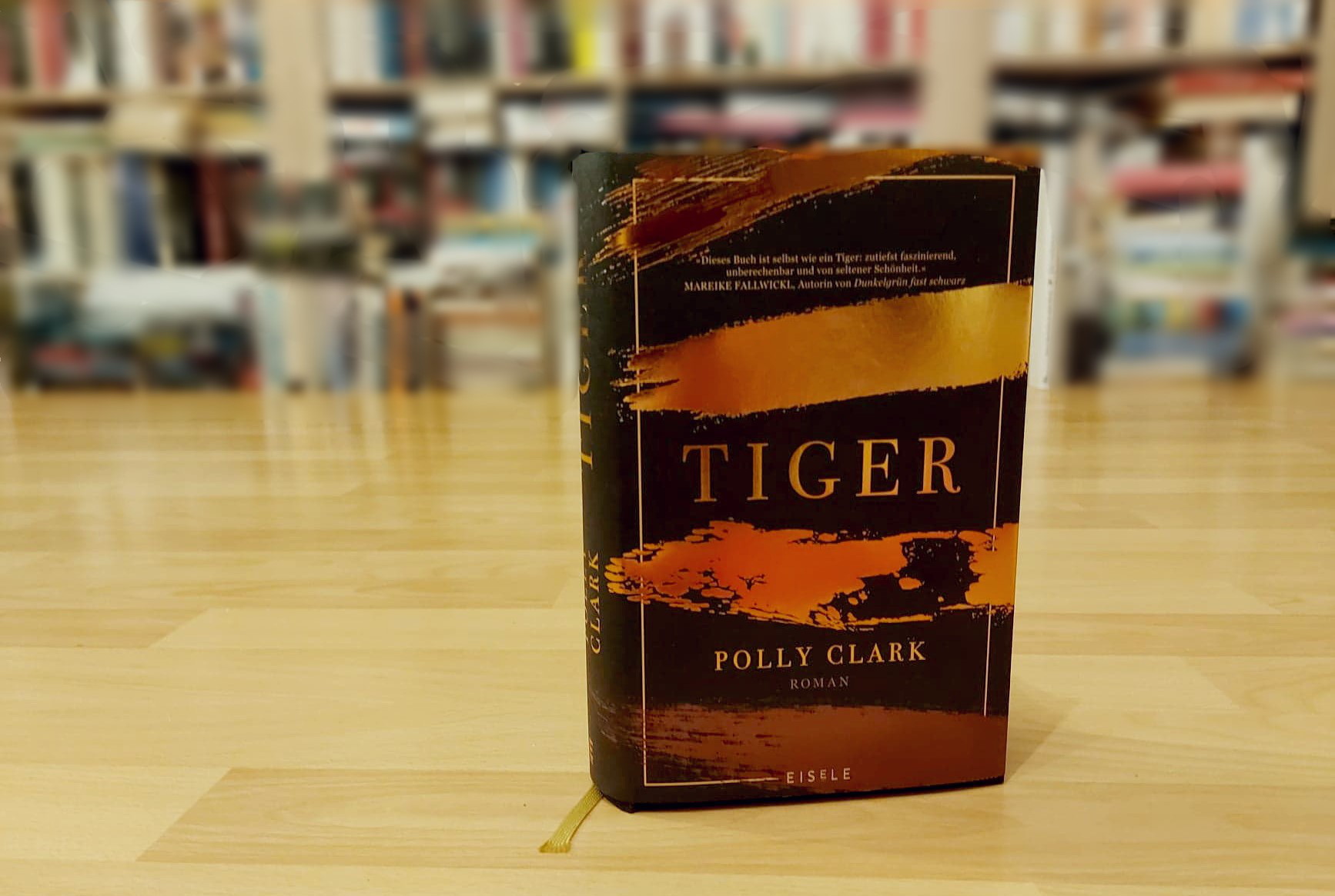 Polly Clark – „Tiger“ – ZEICHEN & ZEITEN